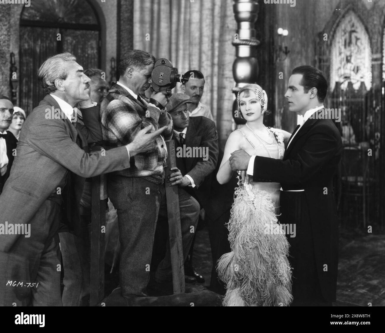 Greta garbo 1926 hi-res stock photography and images - Alamy