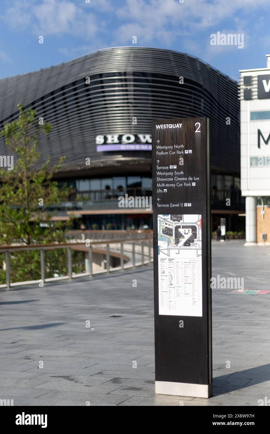 SOUTHAMPTON, UK - MAY 12, 2024: Tourist information sign with defocused ...