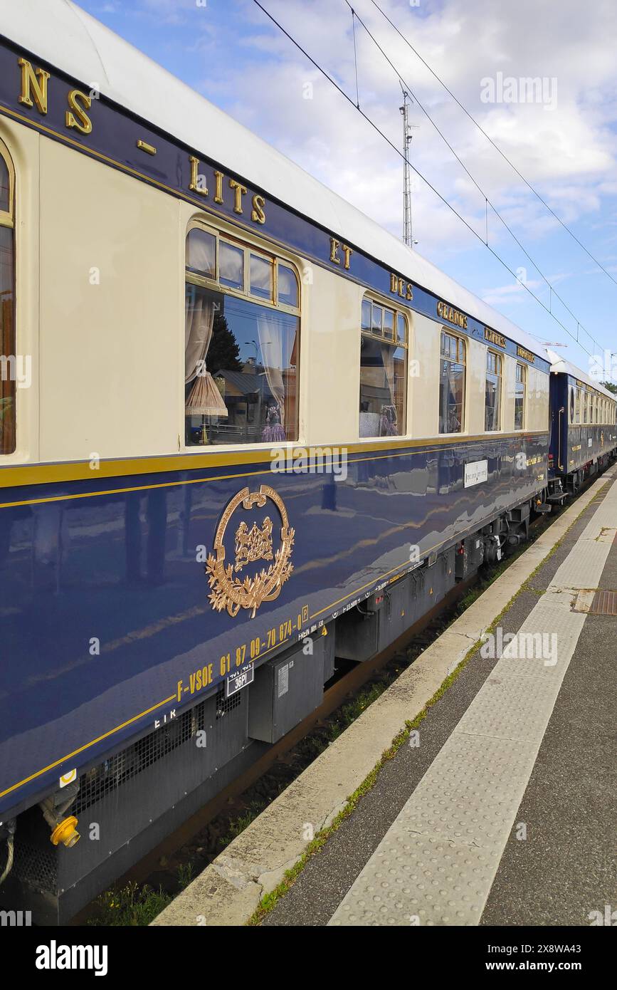 Simplon venice orient express hi-res stock photography and images - Alamy