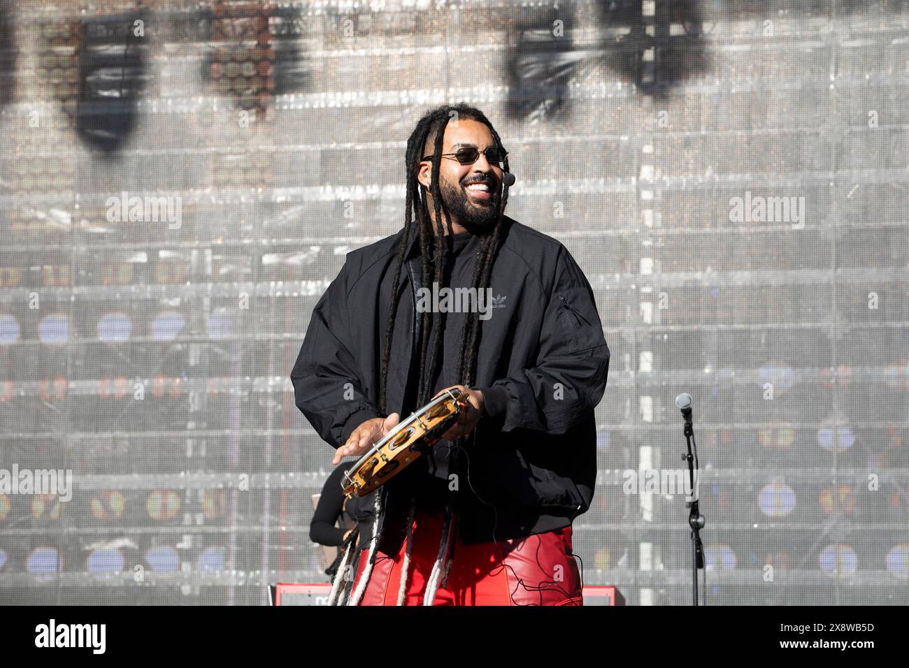 Porto, Portugal. 26th May, 2024. The Brazilian group Menos e Mais is ...