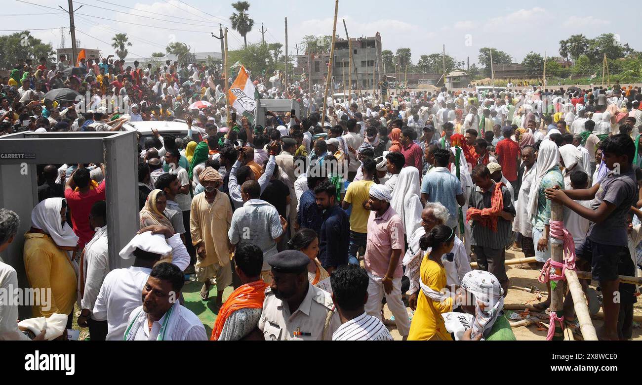 PATNA, INDIA - MAY 27: Congress supporters gather during Congress ...