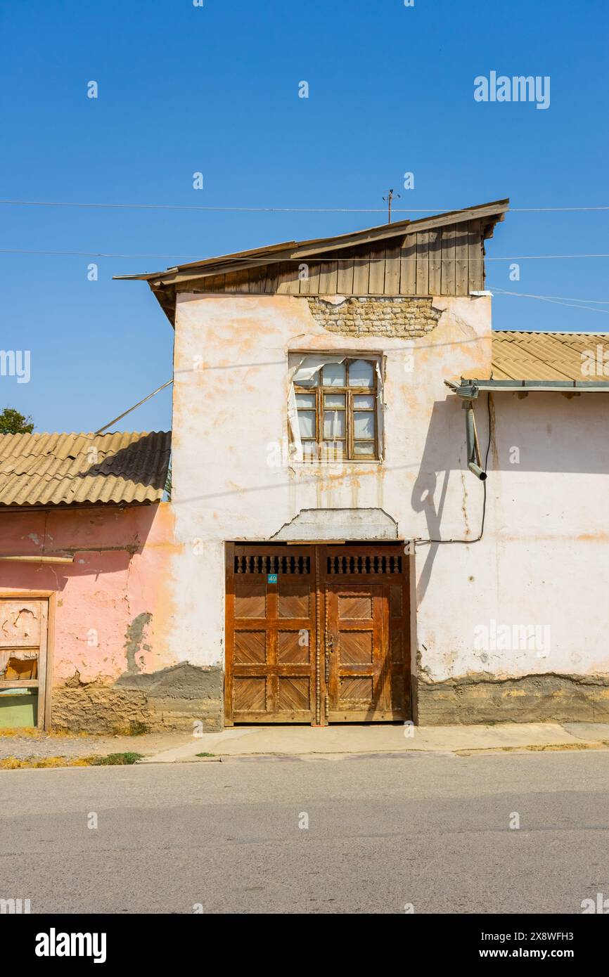 Old house in the outskirts of Panjakent, Tajikistan Stock Photo - Alamy