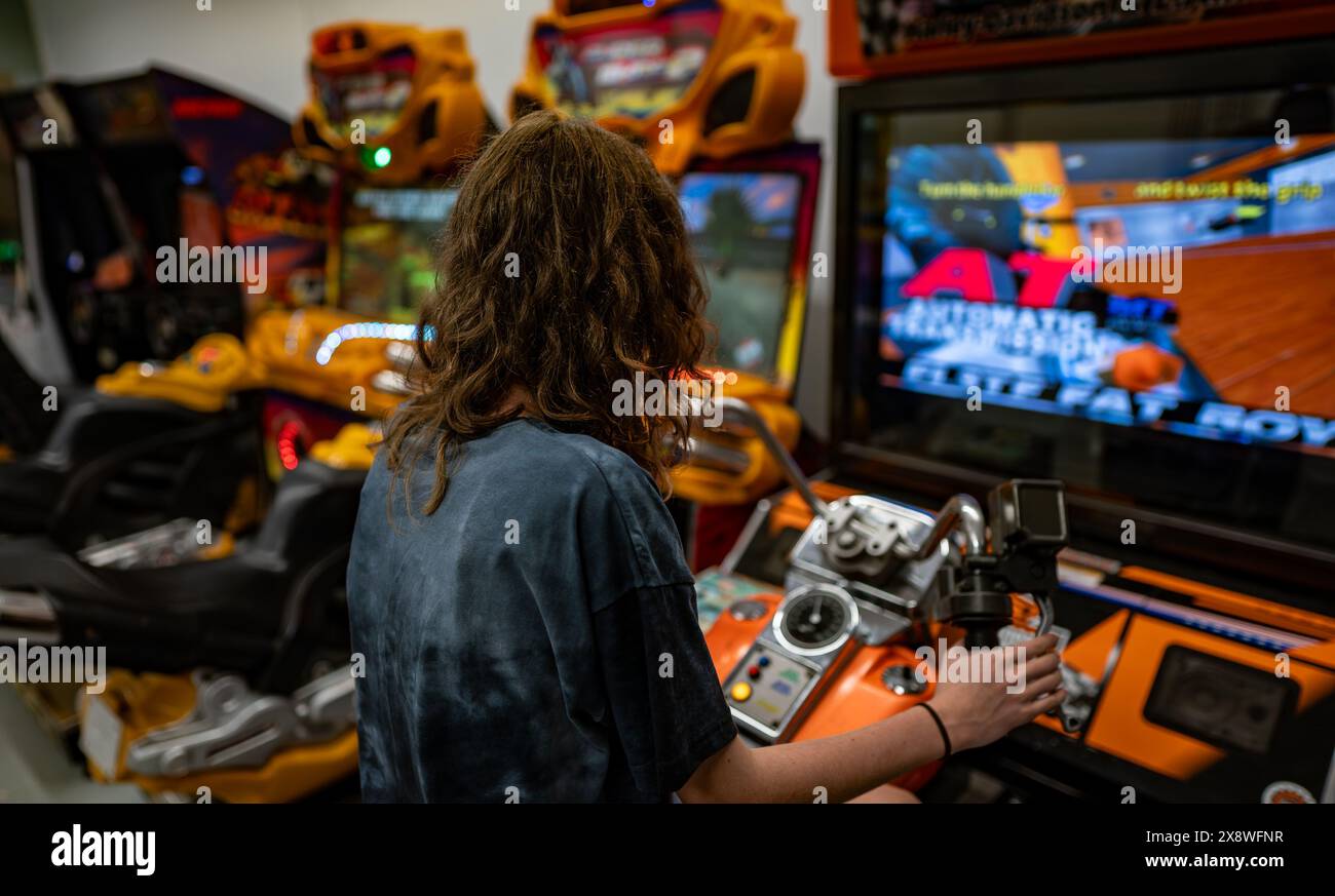 Teen girl race racing hi-res stock photography and images - Alamy