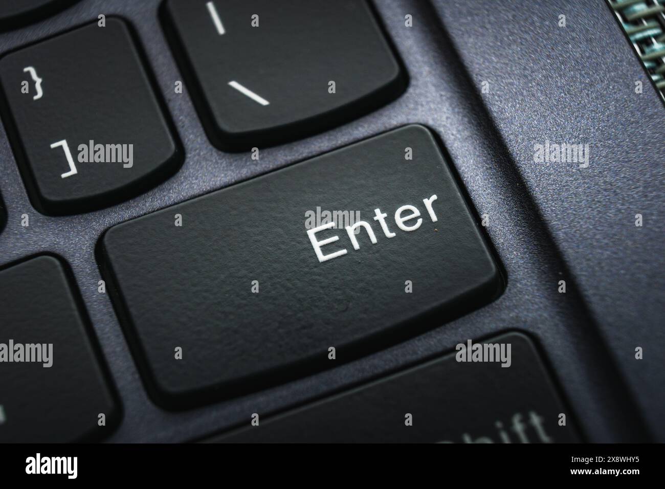 Computer keyboard interface qwerty hi-res stock photography and images ...