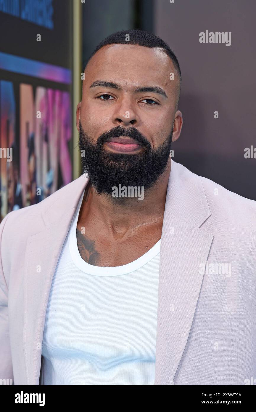 Barry Hammerschmidt auf dem mintfarbenen Teppich bei der Europapremiere ...