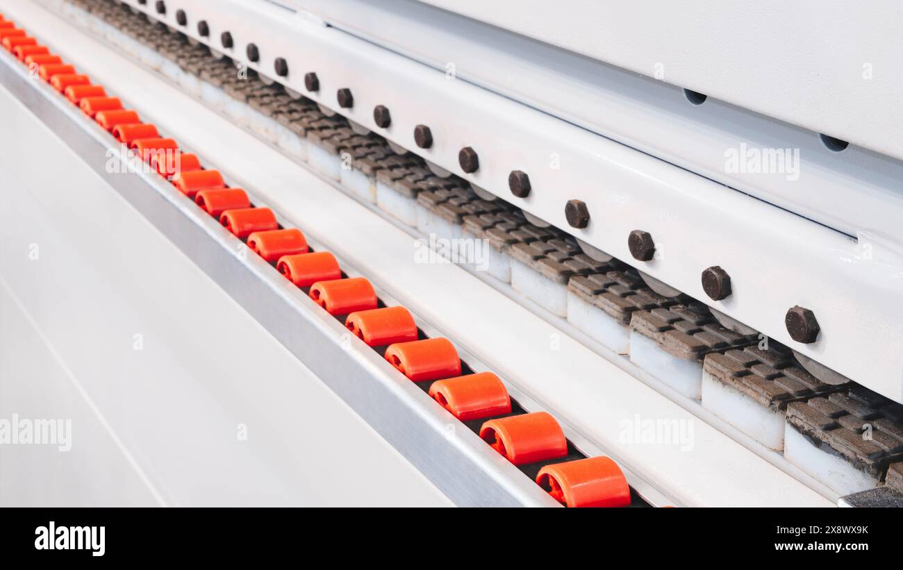 Dish on conveyor belt hi-res stock photography and images - Alamy