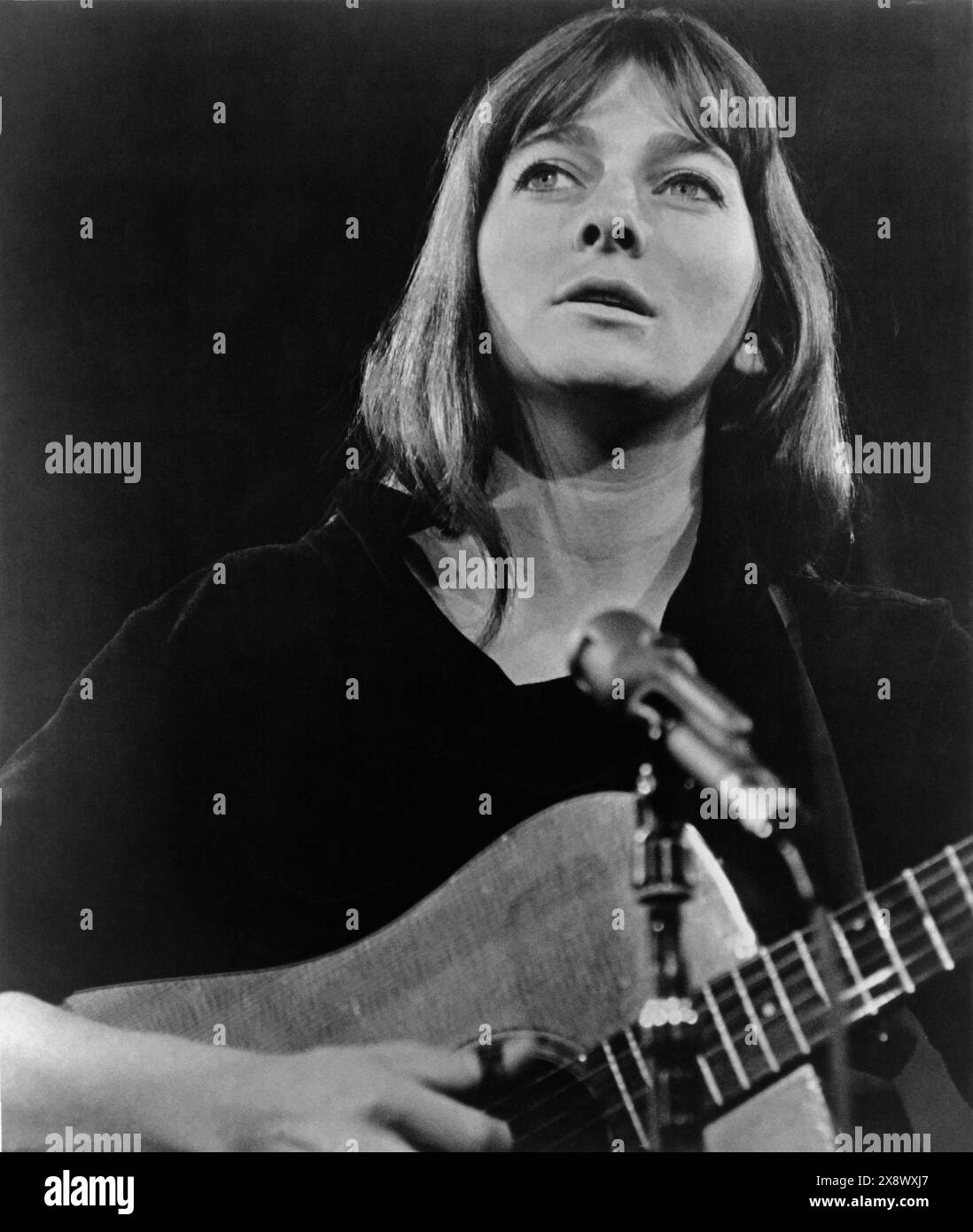 Singer-songwriter Judy Collins Stock Photo - Alamy
