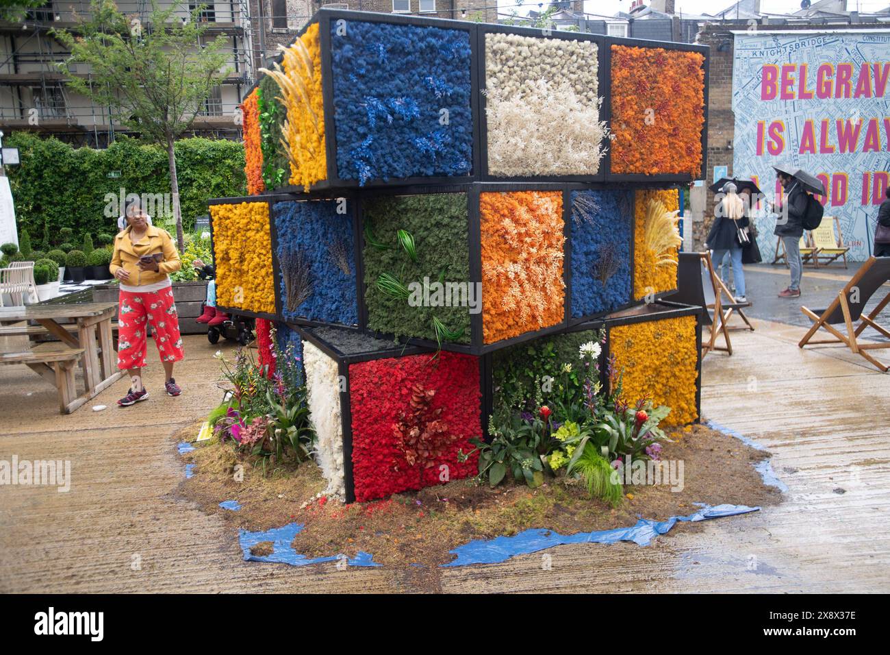 London, UK. 27 May 2024. Visitors view "Rubik's Cube" by Moyses Stevens ...