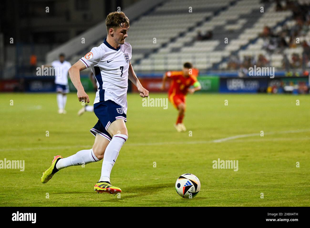 Number 7 england football hi-res stock photography and images - Alamy