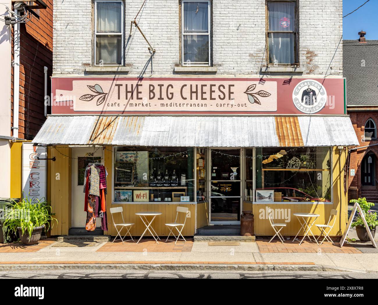 Yuval and lisa sterer hi-res stock photography and images - Alamy