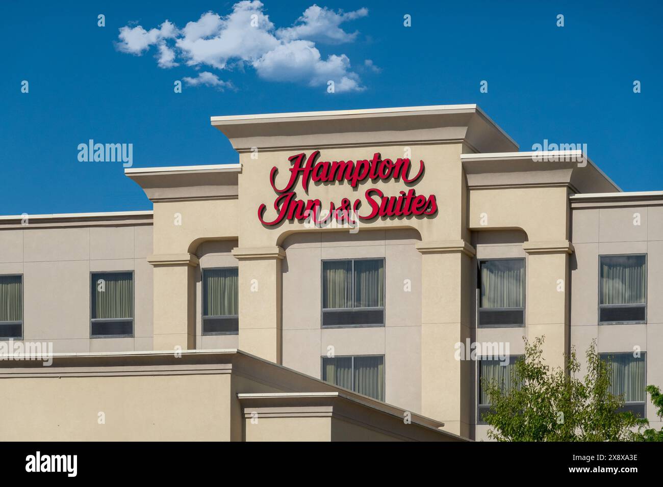 PUEBLO, CO, USA - MAY 15,2024: Hampton Inn and Suites motel exterior ...