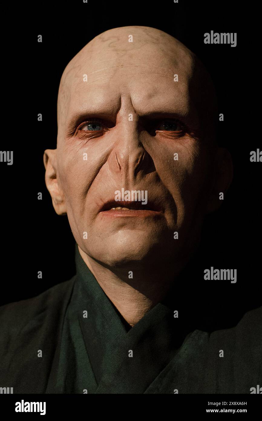 Special effects makeup and prosthetic monster creations displayed at ...