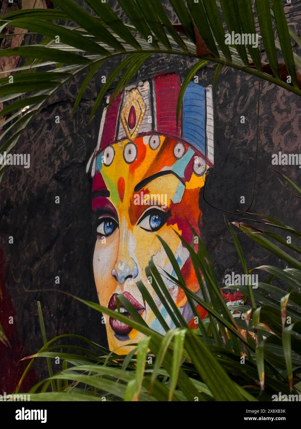 Indigenous colombian face painting hi-res stock photography and images ...