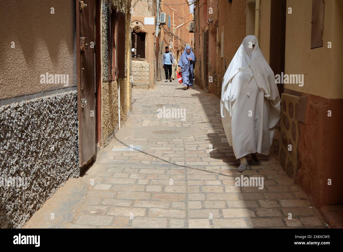 Haik hi-res stock photography and images - Alamy