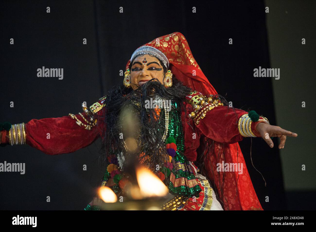 Indian performance art hi-res stock photography and images - Alamy