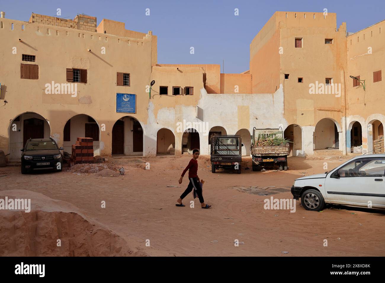 The market square surrounded by traditional dwellings in Ksar El Atteuf ...