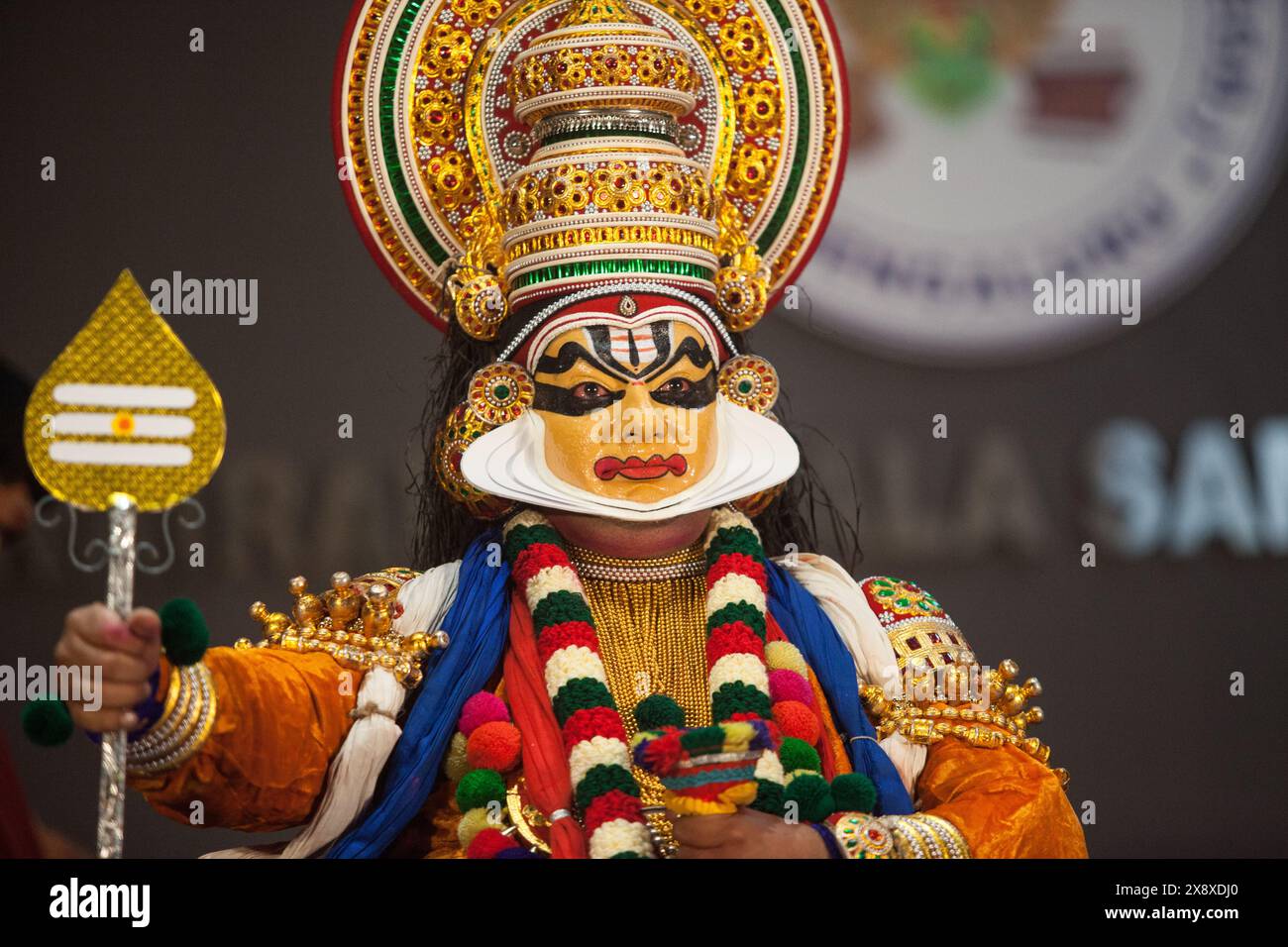 Indian performance art hi-res stock photography and images - Alamy