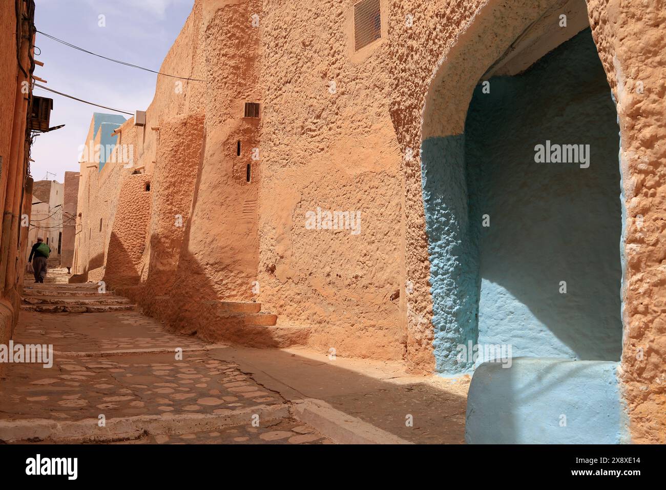 Traditional Mozabite architectures inside of Ksar Beni Isguen.Beni ...