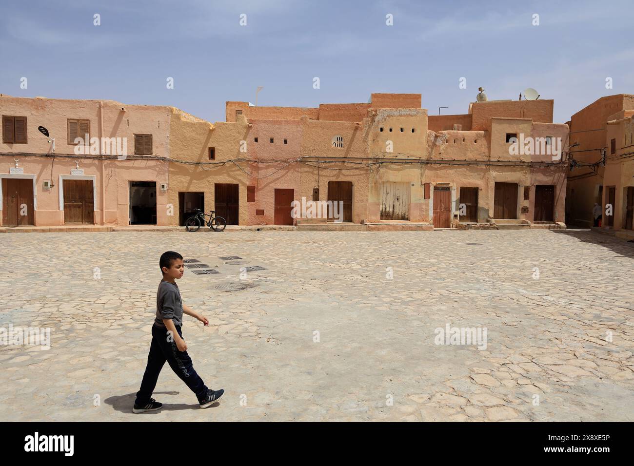 Market square surrounded by traditional Mozabite architectures in Ksar ...