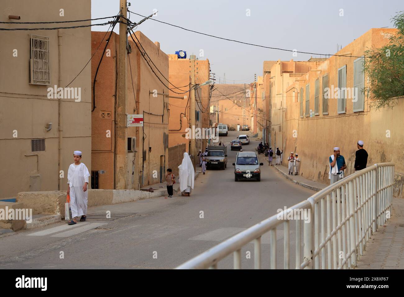 Algerian traditional house hi-res stock photography and images - Alamy