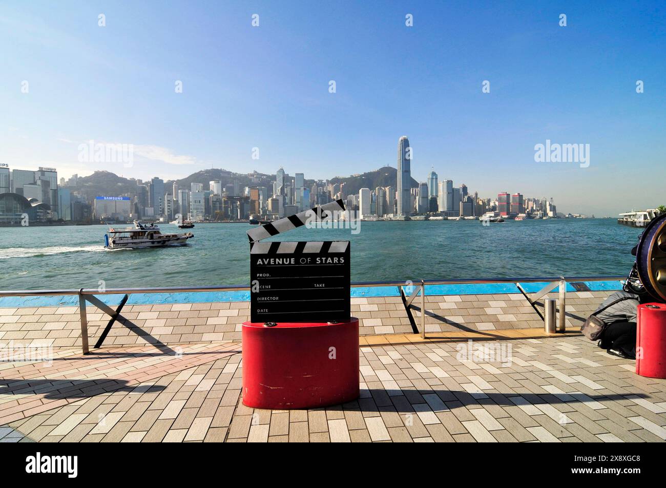 The Avenue of stars on the Victoria harbour promenade in Tsim Sha Tsui, Kowloon, Hong Kong Stock ...
