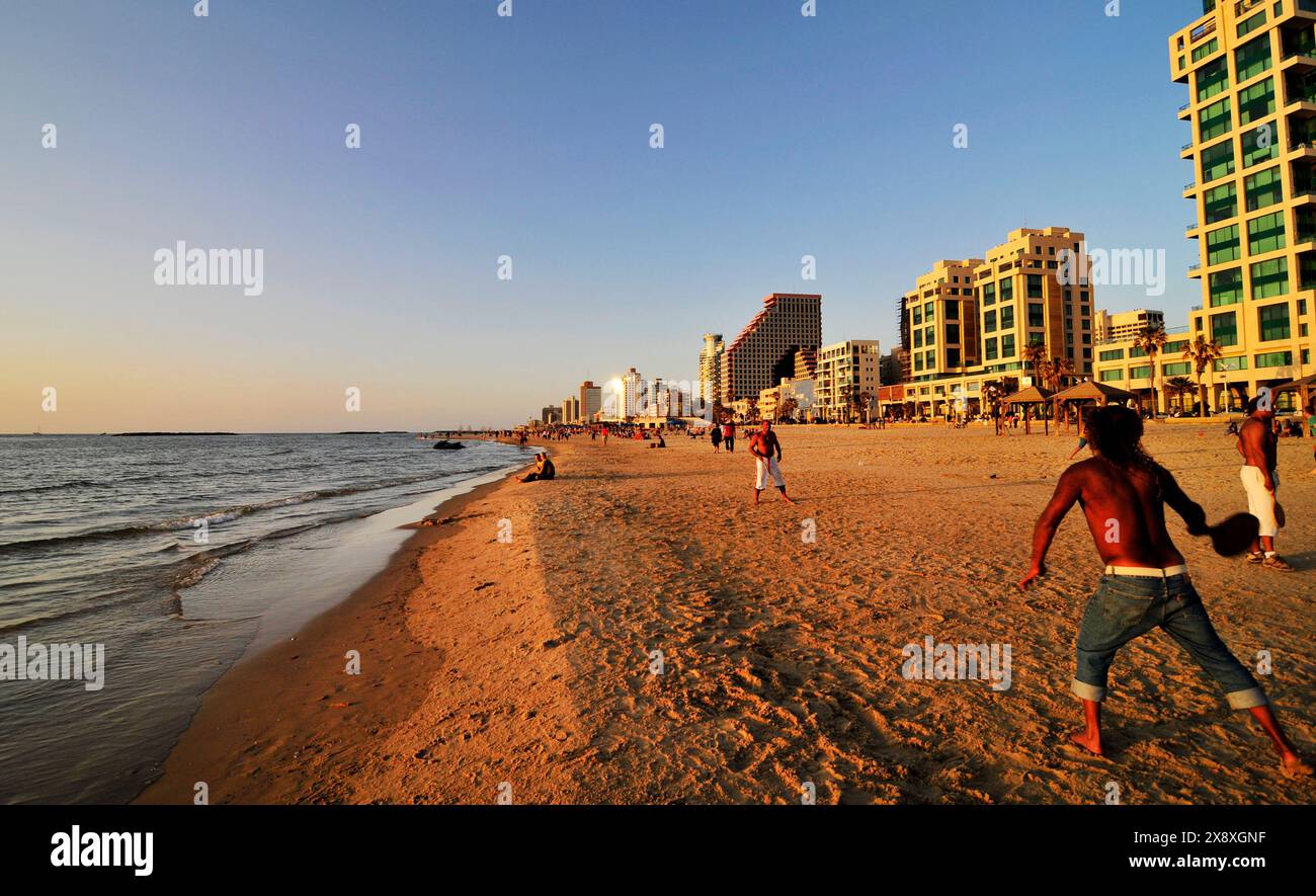 The vibrant beaches in Tel-Aviv, Israel Stock Photo - Alamy