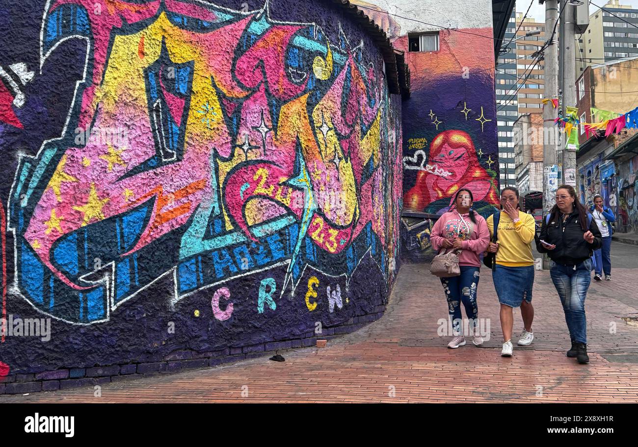 Mural art is a major form of artistic and political expression ...