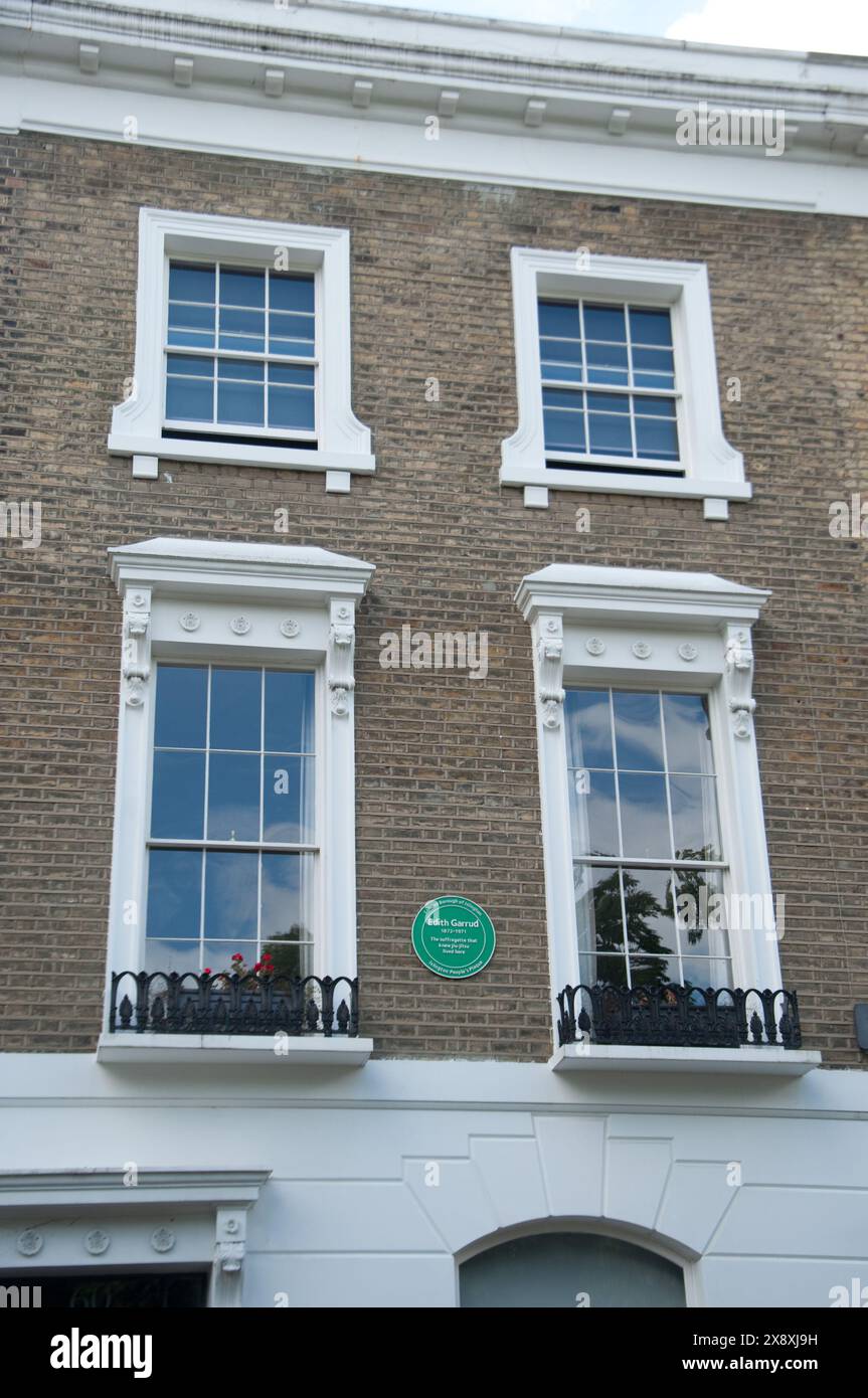 Home of Edith Garrud, Suffragette, Thornhill Square, Islington, London ...