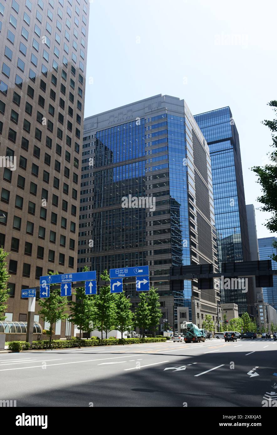 Modern office buildings in Ōtemachi, Tokyo, Japan Stock Photo - Alamy