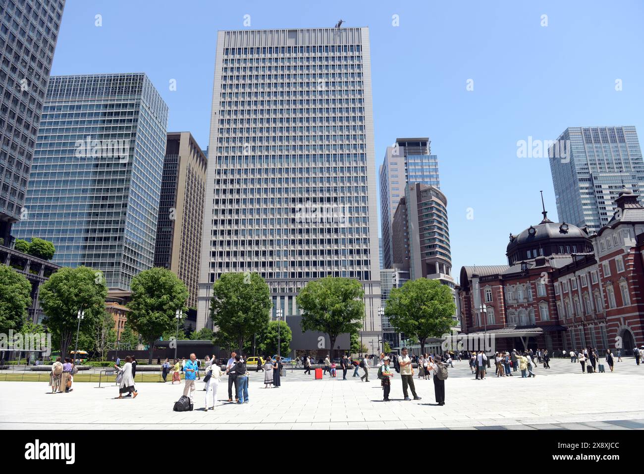 Tokyo's Central railway station - The old Marunouchi building. Tokyo ...