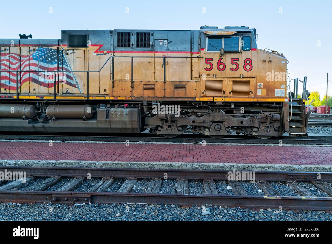 The front of Union Pacific Locomotive 5658 waiting at the railyard in ...