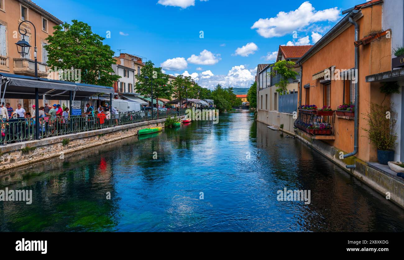The Sorgue river, at Isle sur la Sorgue, in Vaucluse, in Provence ...
