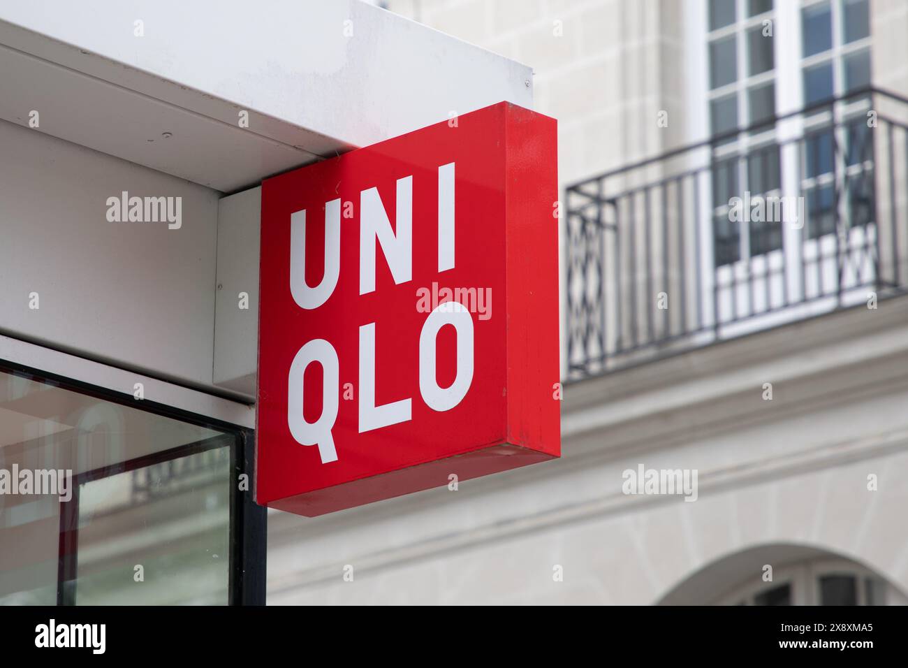 nantes , France - 05 28 2024 : Uniqlo logo sign and brand text chain ...