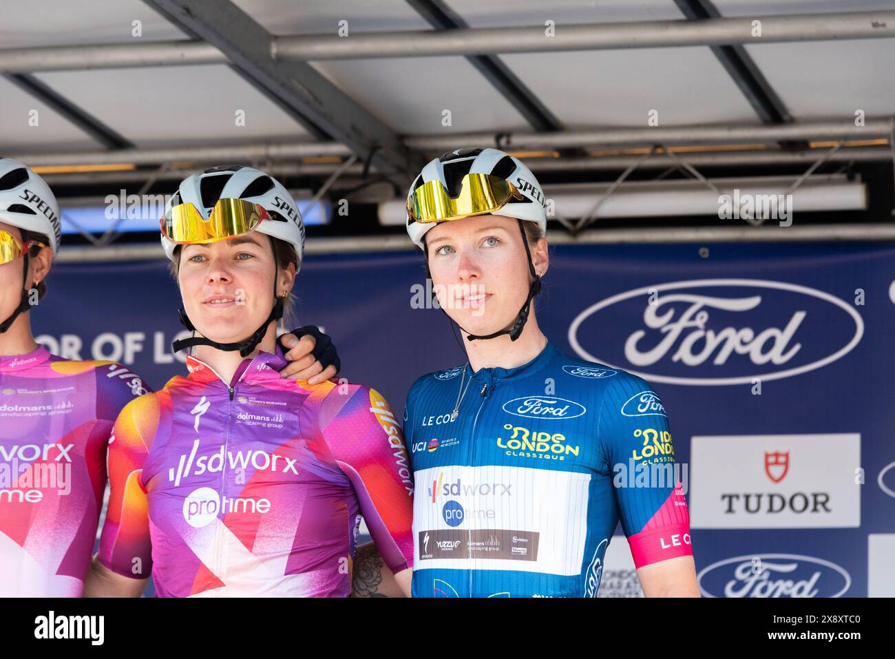 2024 Ford RideLondon Classique Women's WorldTour cycle race Stage Two ...