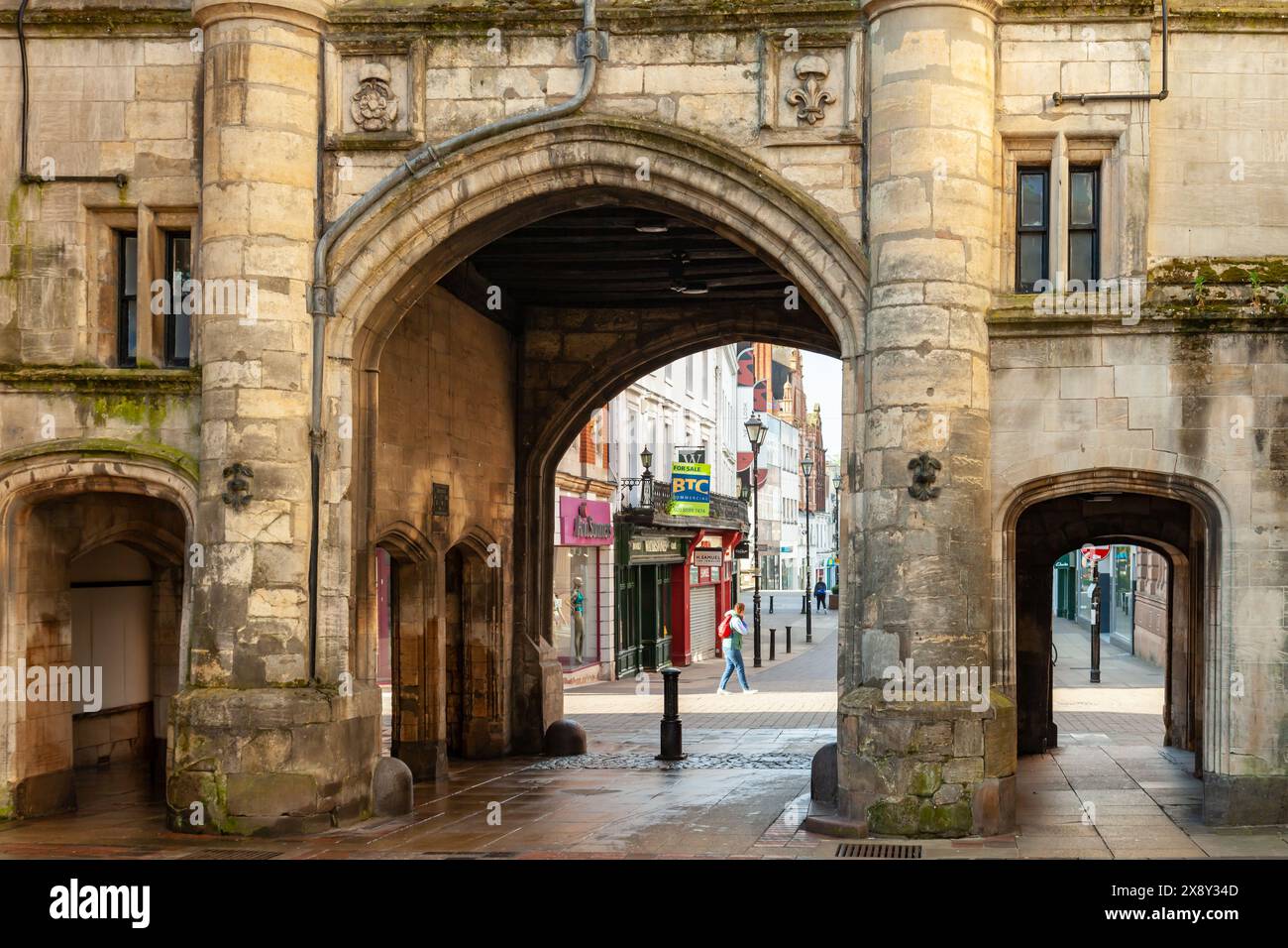 Stonebow in Lincoln city centre, England Stock Photo - Alamy