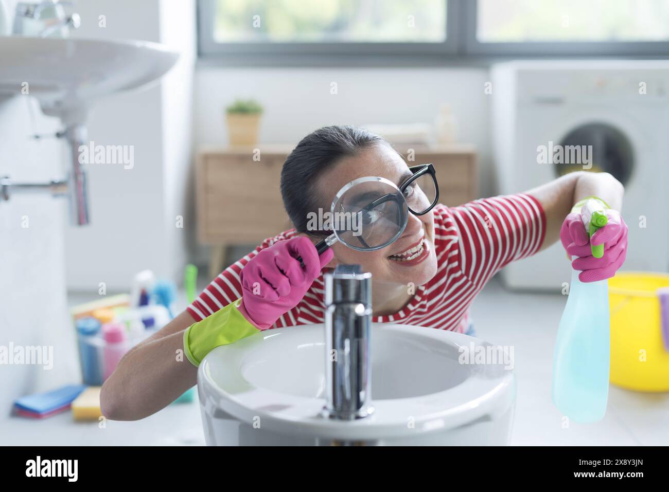 Woman obsessed cleaning hi-res stock photography and images - Alamy