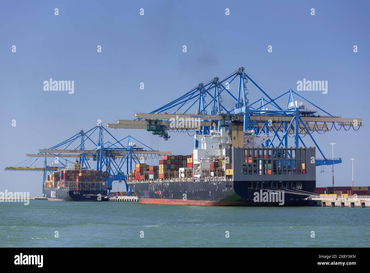 Le Havre, France - View on the container ship MSC TIANJIN alongside at ...