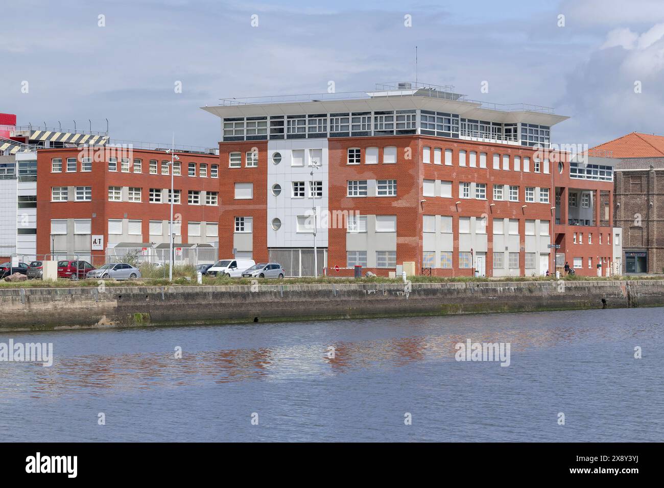 Iut design hi-res stock photography and images - Alamy