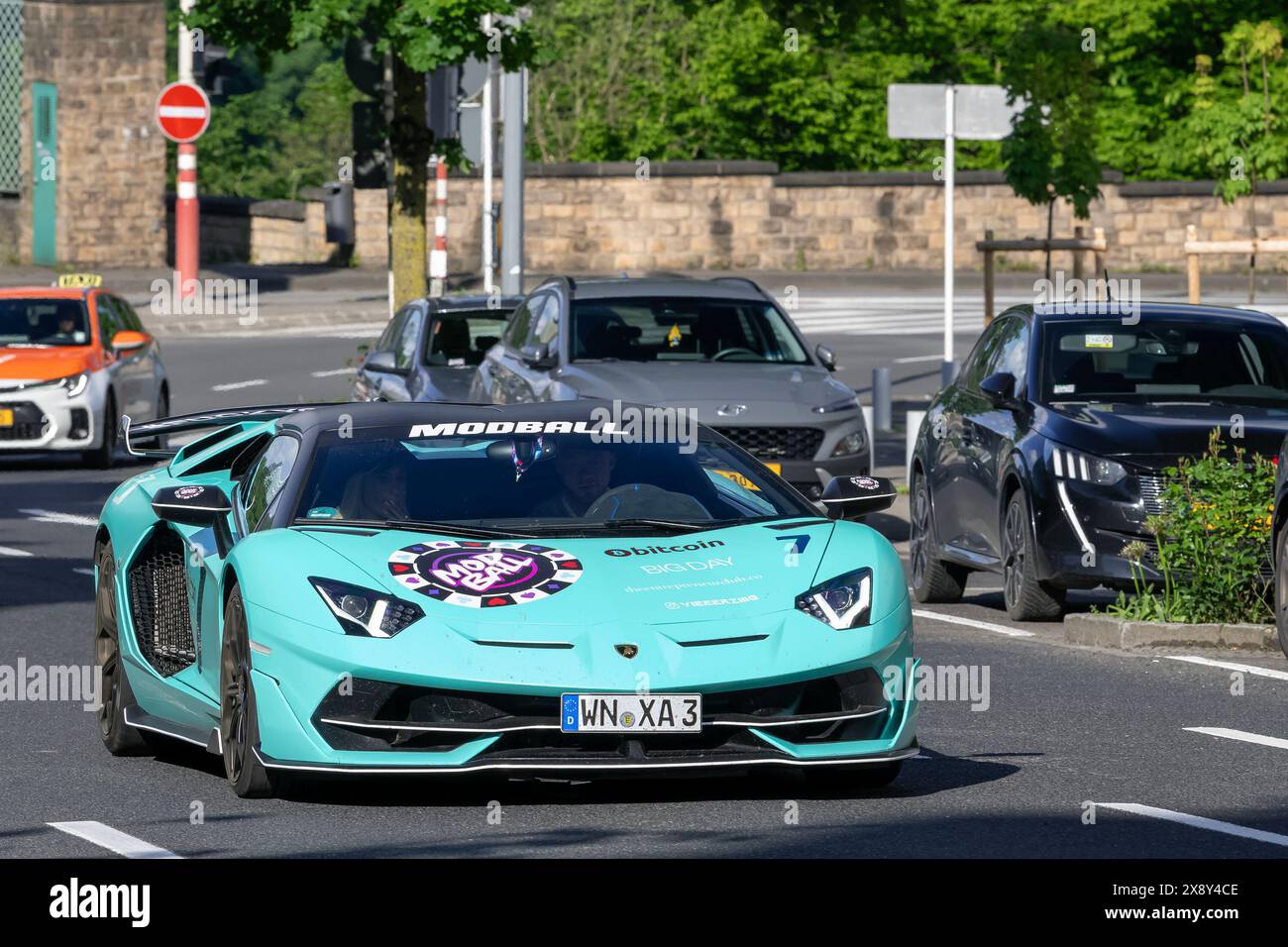 Lamborghini aventador svj hi-res stock photography and images - Alamy