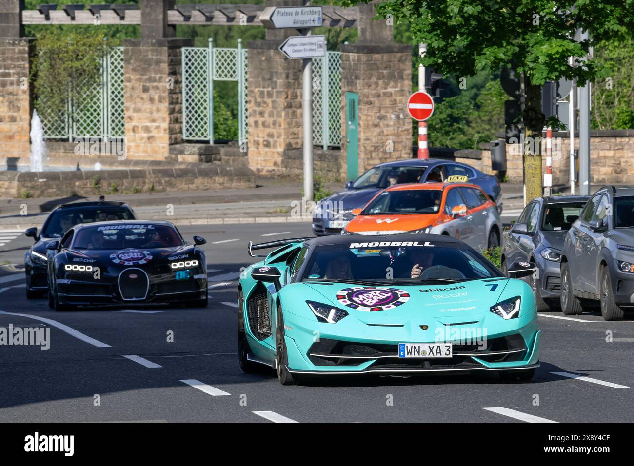 Lamborghini aventador svj hi-res stock photography and images - Alamy