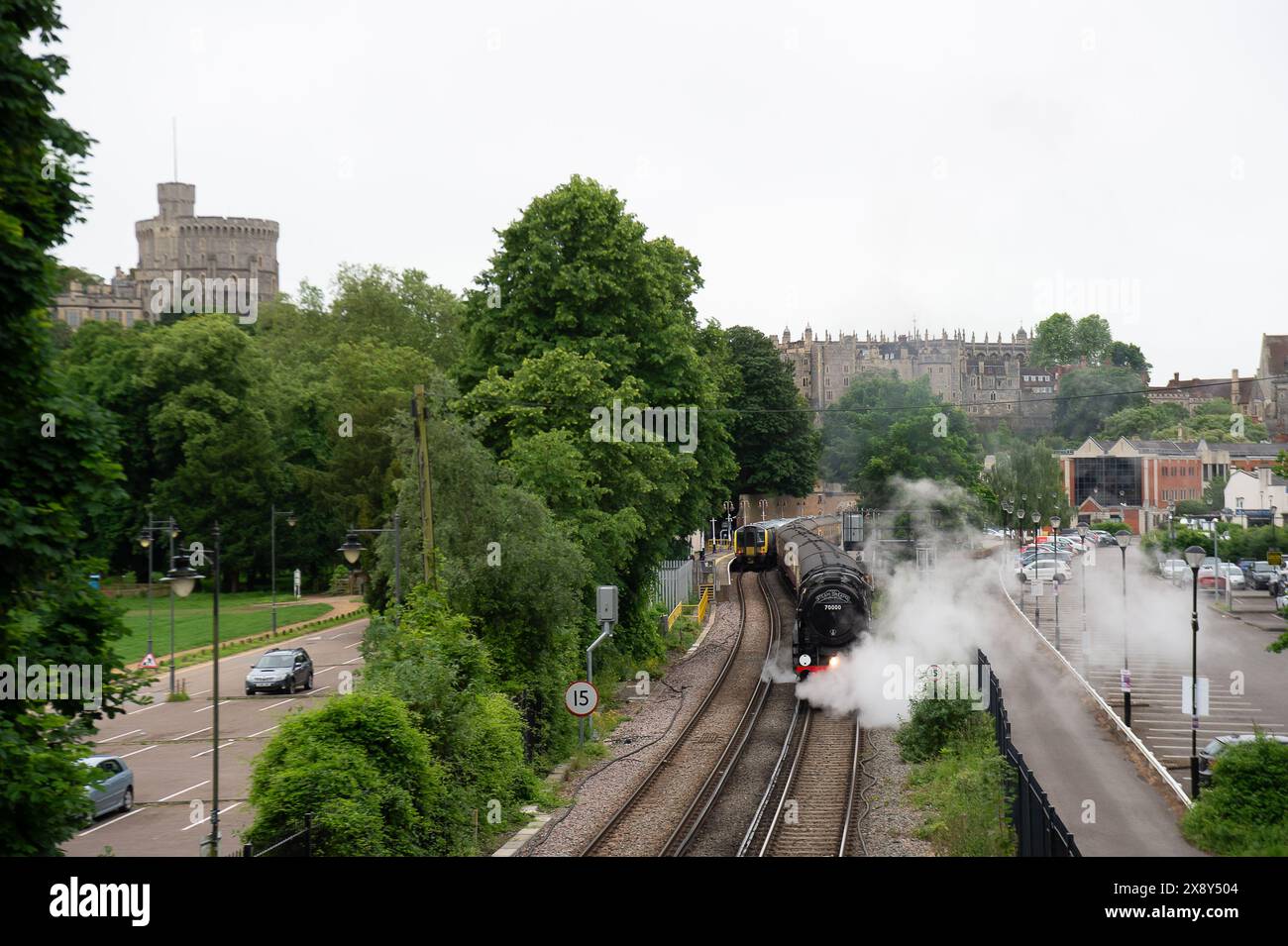 Britannia class no 70000 britannia steam locomotive hi-res stock ...