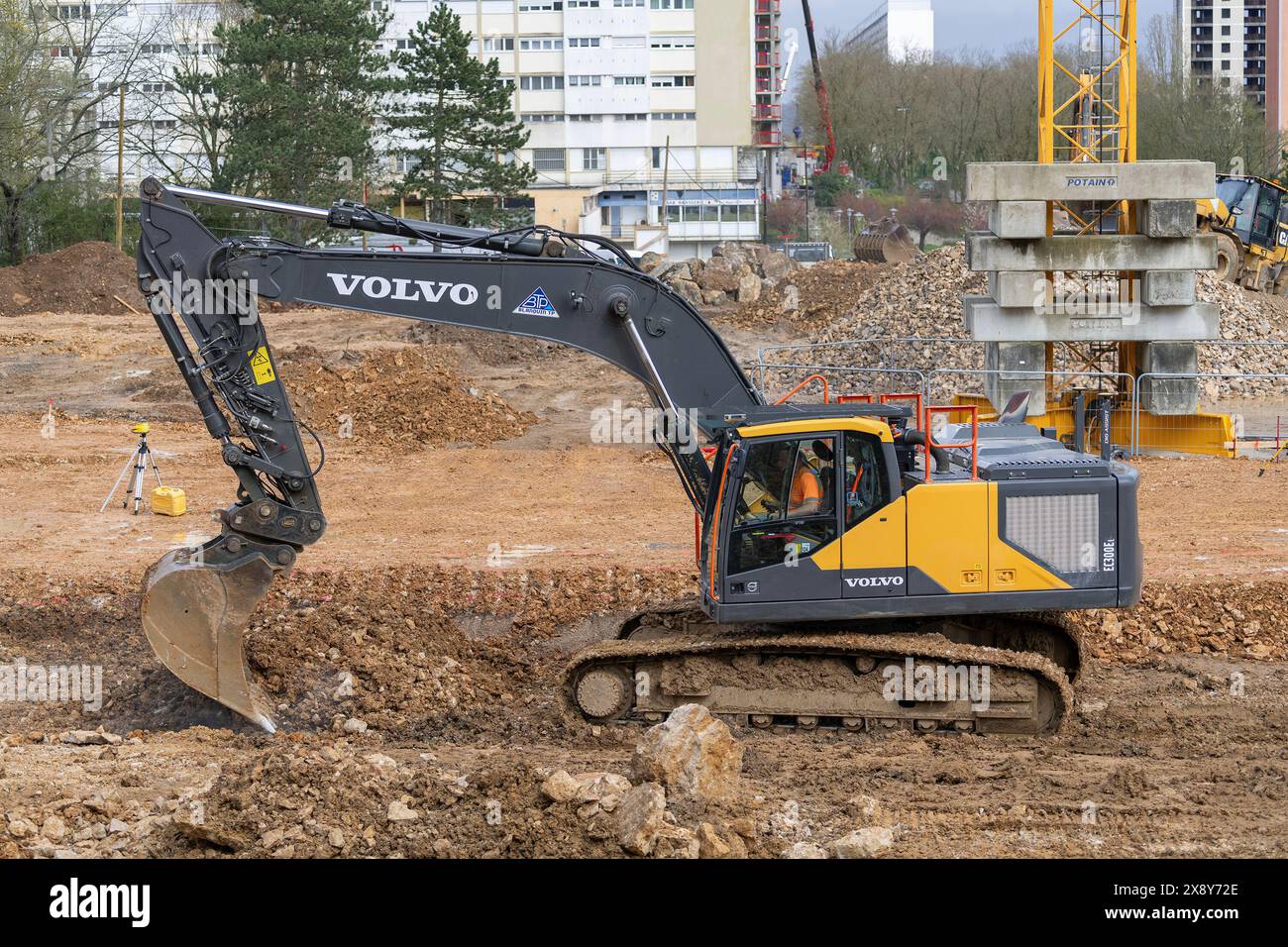 Volvo ec300 hi-res stock photography and images - Alamy