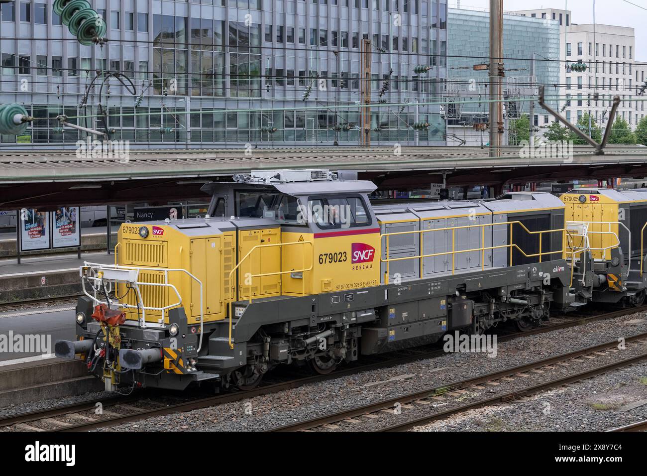 Rail de locomotive hi-res stock photography and images - Alamy