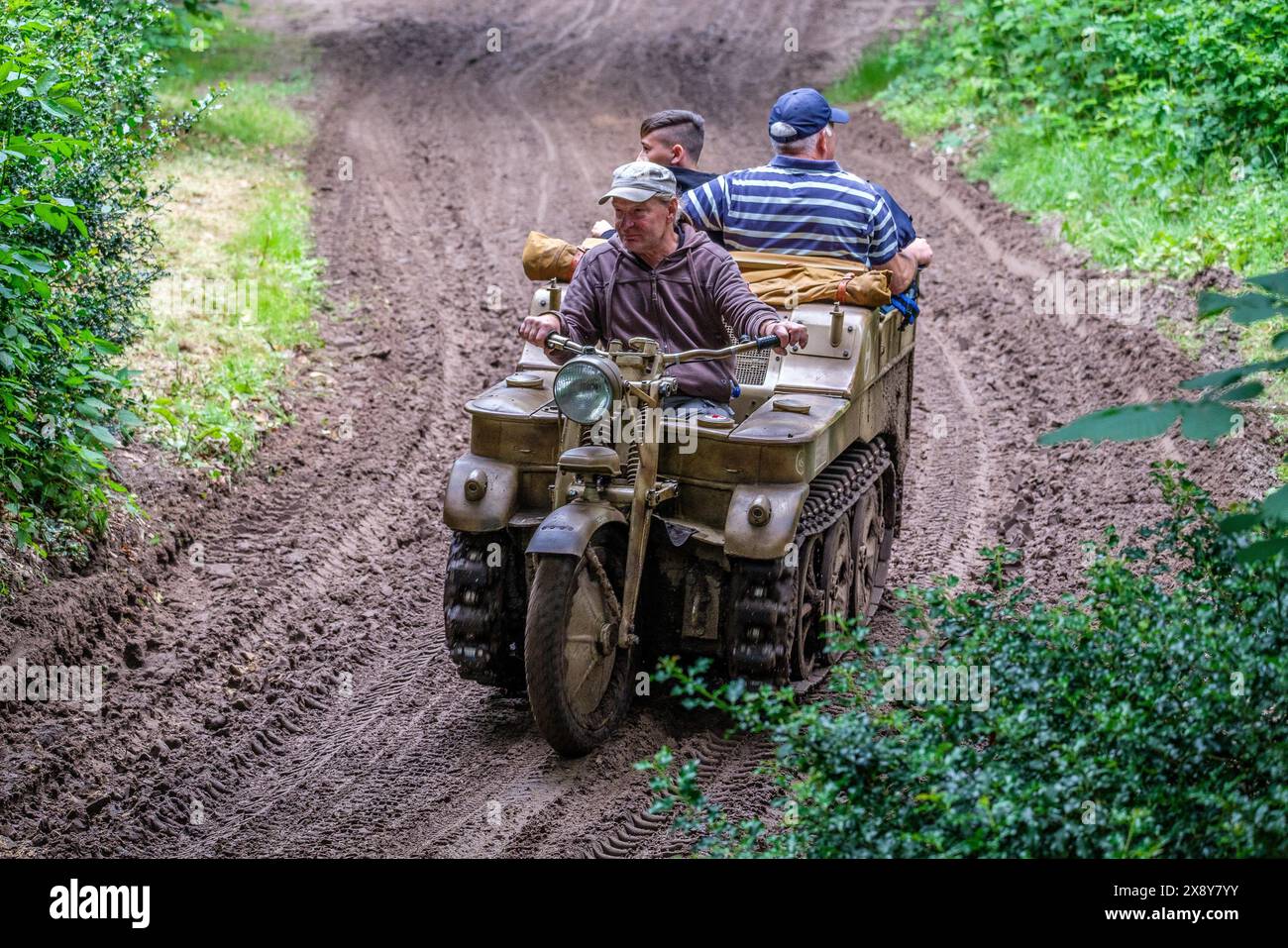 Moto seconde guerre hi-res stock photography and images - Alamy