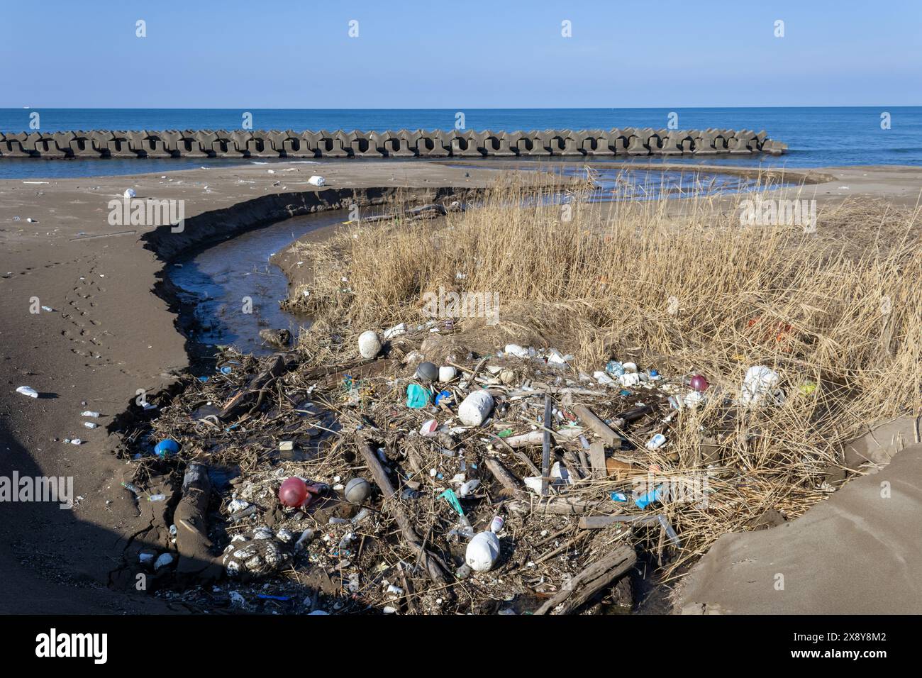 Rubbish from the Japan Sea, washed up on Matto beach, Ishikawa ...