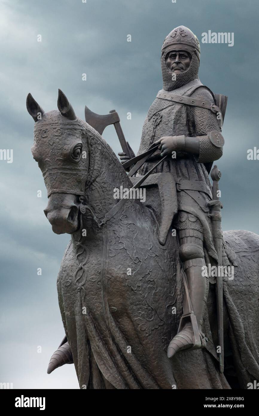 Statue of Robert the Bruce King of Scots, at the monument for the ...