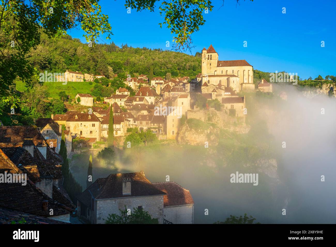 France, Lot, Causses du Quercy Regional Natural Park, Saint Cirq ...