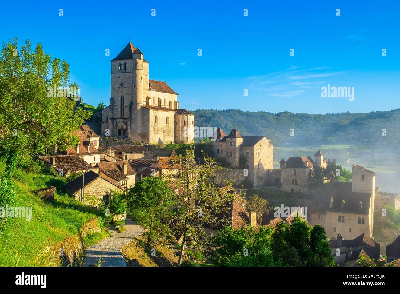 France, Lot, Causses du Quercy Regional Natural Park, Saint Cirq ...