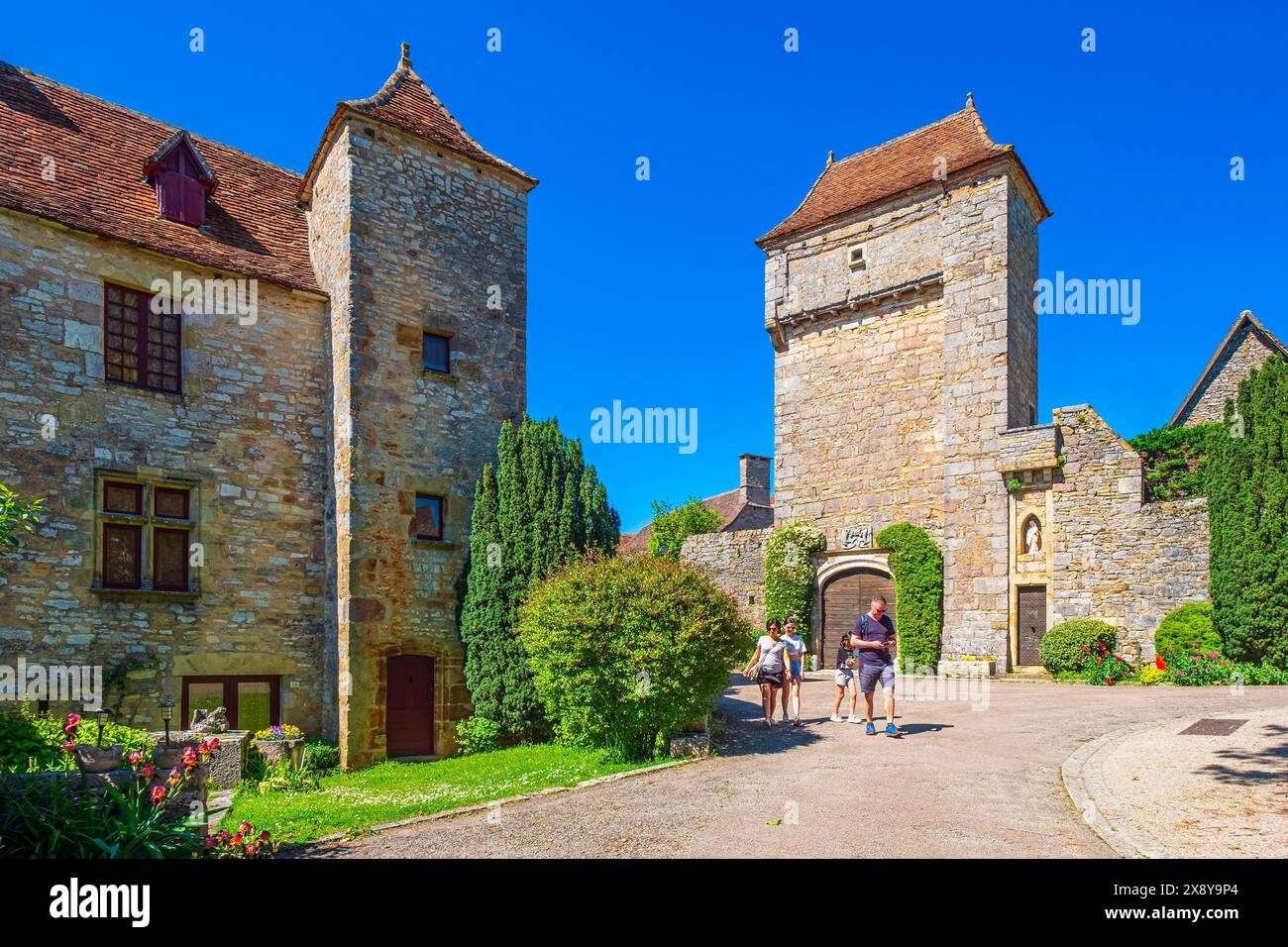 France, Lot, Dordogne Valley, Loubressac, perched medieval village ...