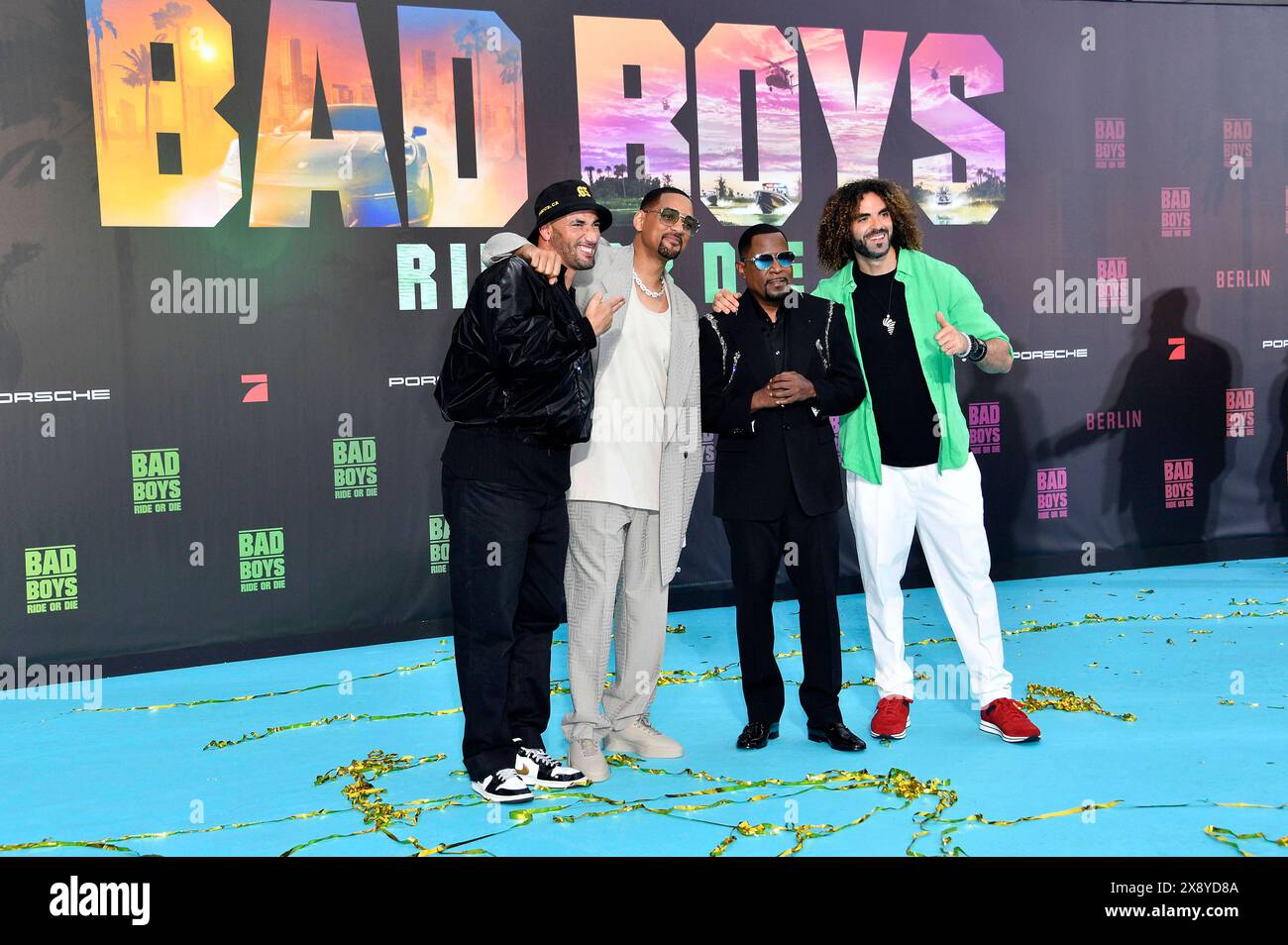 Bilall Fallah, Will Smith, Martin Lawrence und Adil El Arbi bei der ...